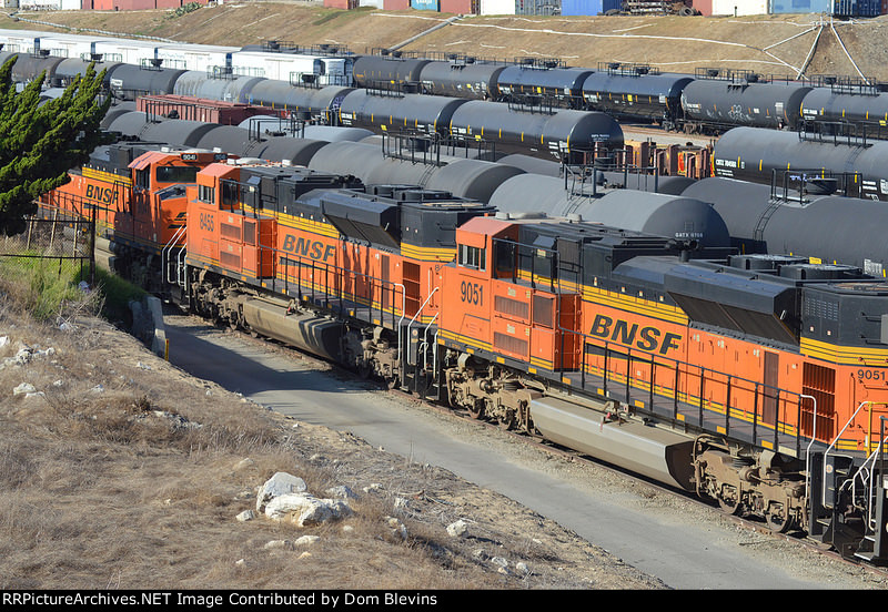 BNSF 9051